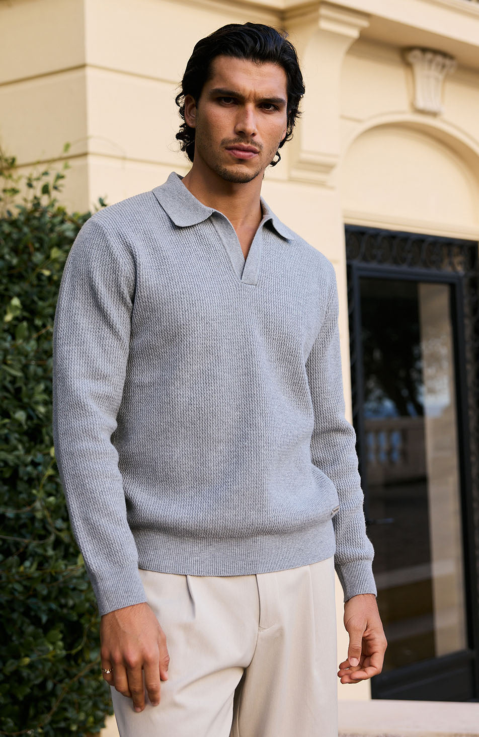 Dolce Relaxed Fit Long Sleeve Revere Jumper in Grey – MAUVAIS